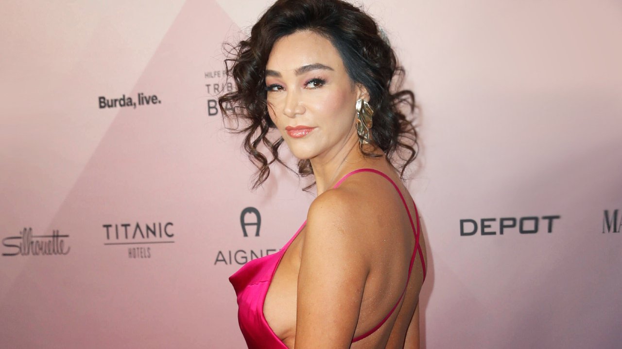 Verona Pooth Lässt Tief Blicken Jetzt Fordern Fans Das Von Ihr Derwestende