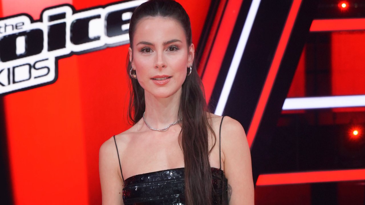Lena Meyer-Landrut zeigt heiße Kurven: „Das sexieste Bild von dir ... Lena Meyer-Landrut zeigt heiße Kurven: „Das sexieste Bild von dir ...